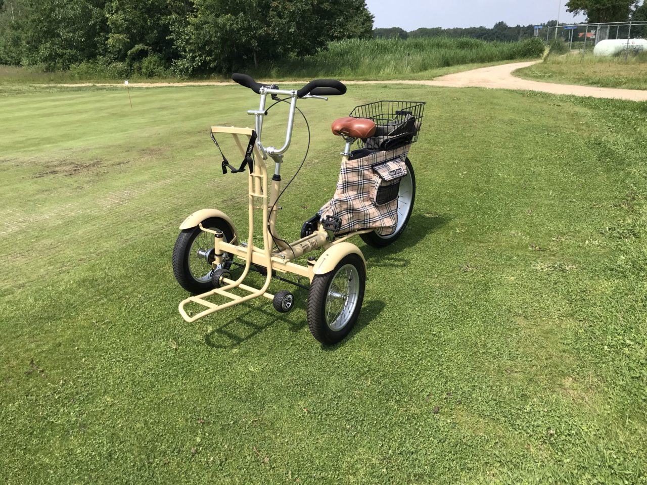 Turf Trike Sport Golf Course Bicycle - Nederlands golfmuseum